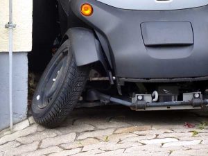 The Hows and Whys of Replacing Drive Axle Boots When You Become a Mechanic